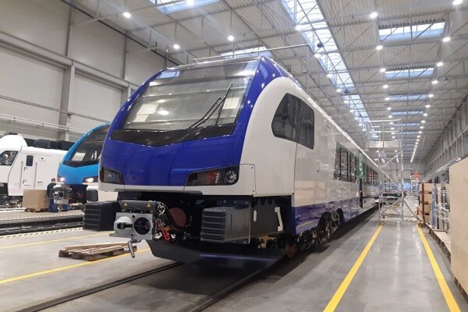 First new FLIRT train for PKP Intercity compiled