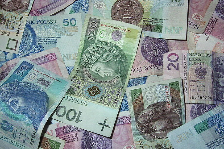 Zloty Reaches Strongest Level Against Euro Since 2020 Zloty Reaches Strongest Level Against Euro Since 2020