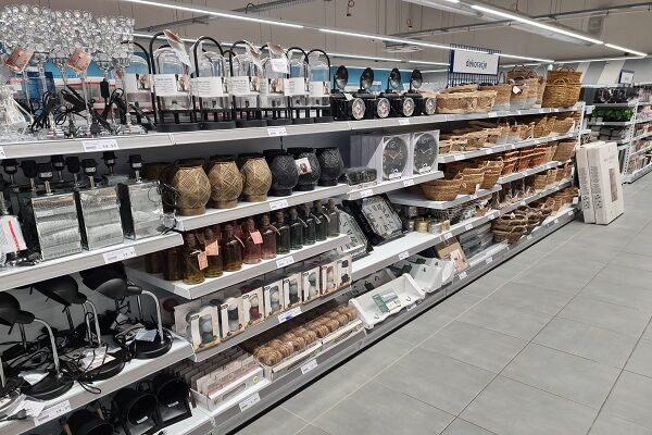 Action opens its 2000th store and continues to expand in Poland