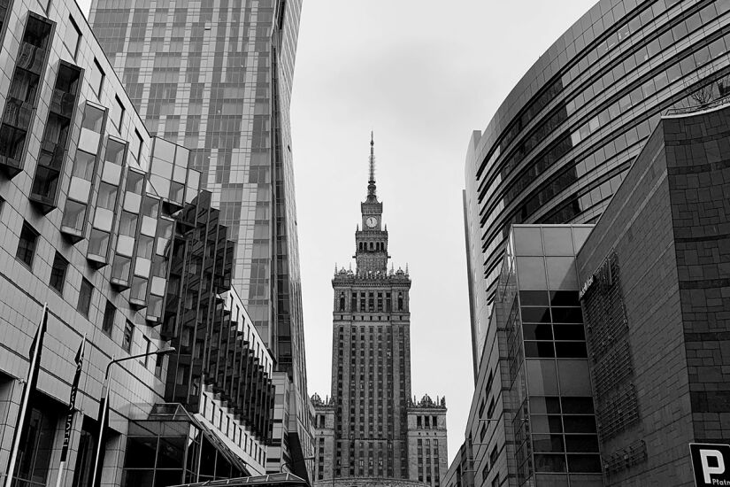 CBRE: the value of investments in commercial real estate in Poland has ...