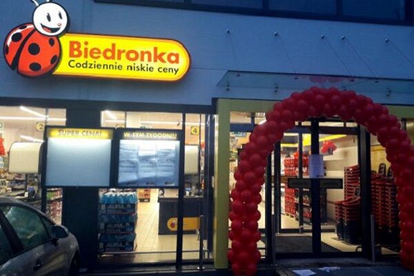 Biedronka plans to expand network by approx. 100 net stores in 2021